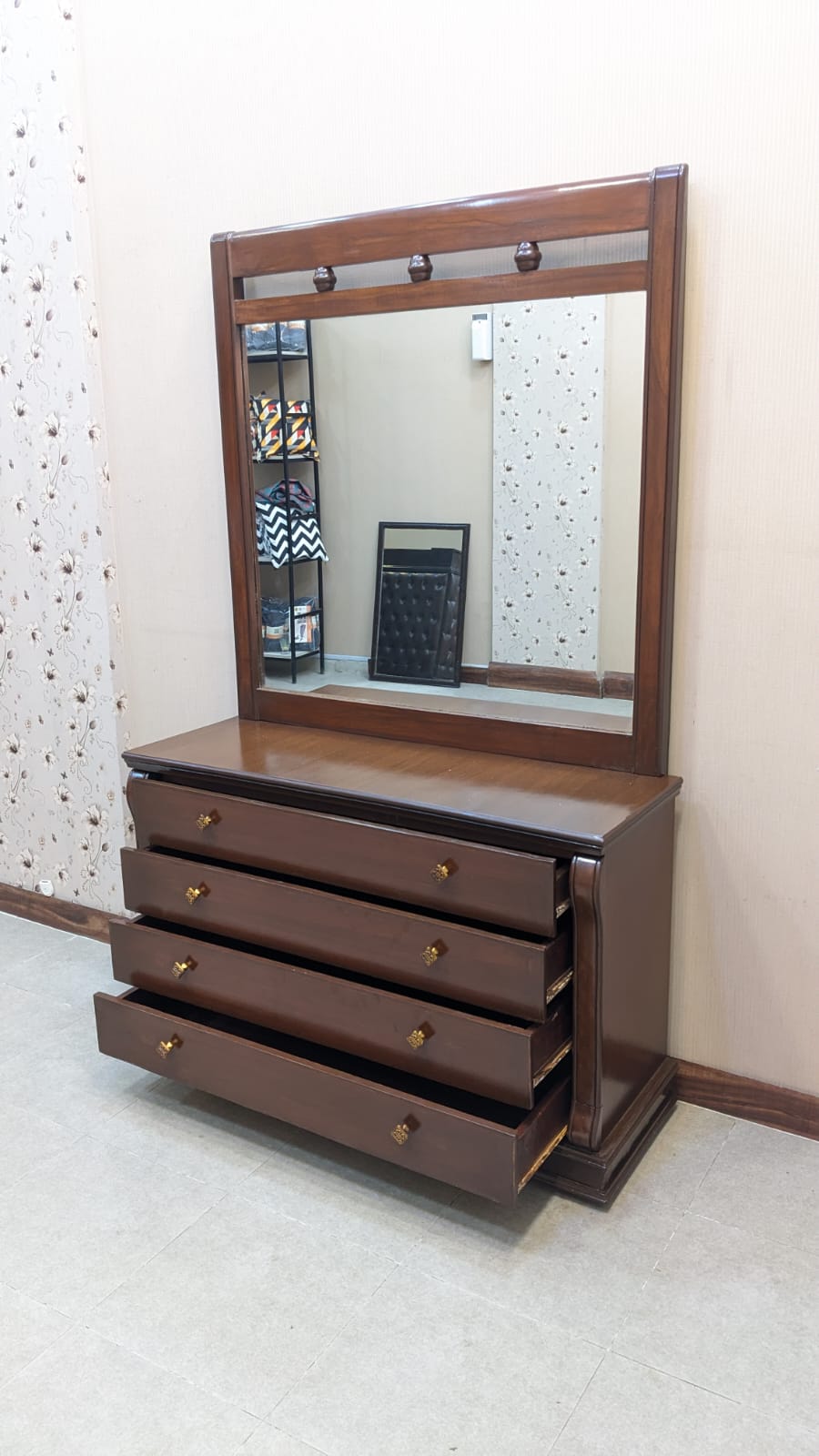 King Size Bed – thegaragesalepk